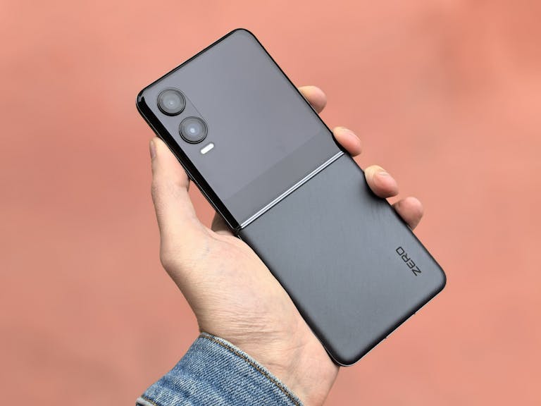 Are Foldable Phones Worth It in 2026? A Practical Guide for Everyday ...